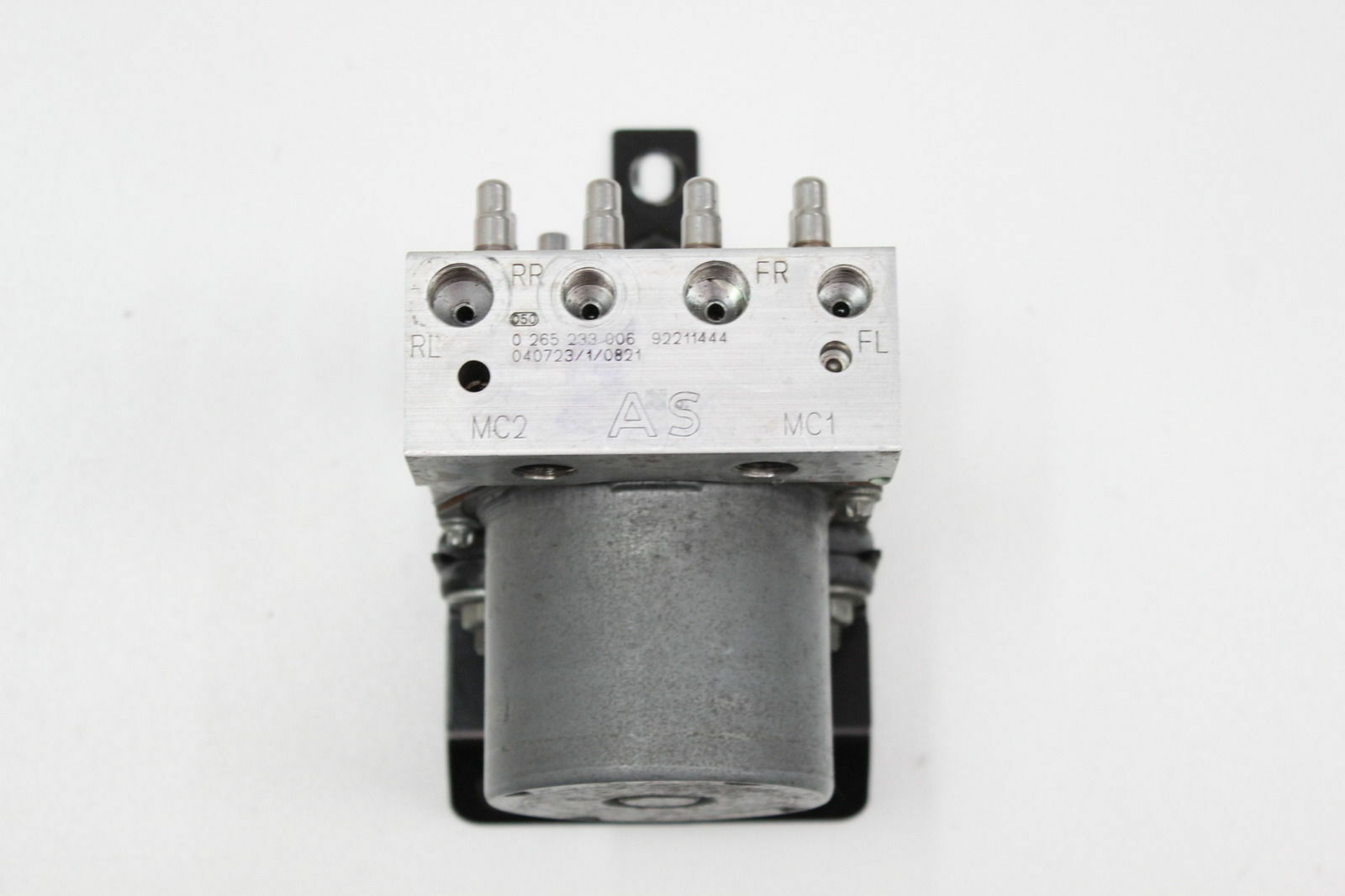 Used VY VZ Hydraulic Modulator Holden Commodore 92121616 V6 3.6 Alloytec