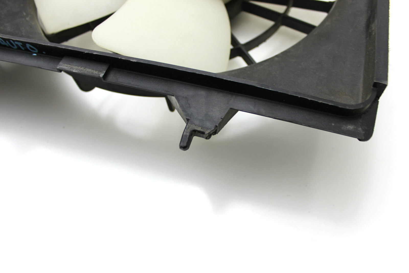 VE WM Thermo Fans Holden Commodore Caprice Sedan Wagon Ute 6.0 Litre V8 ...