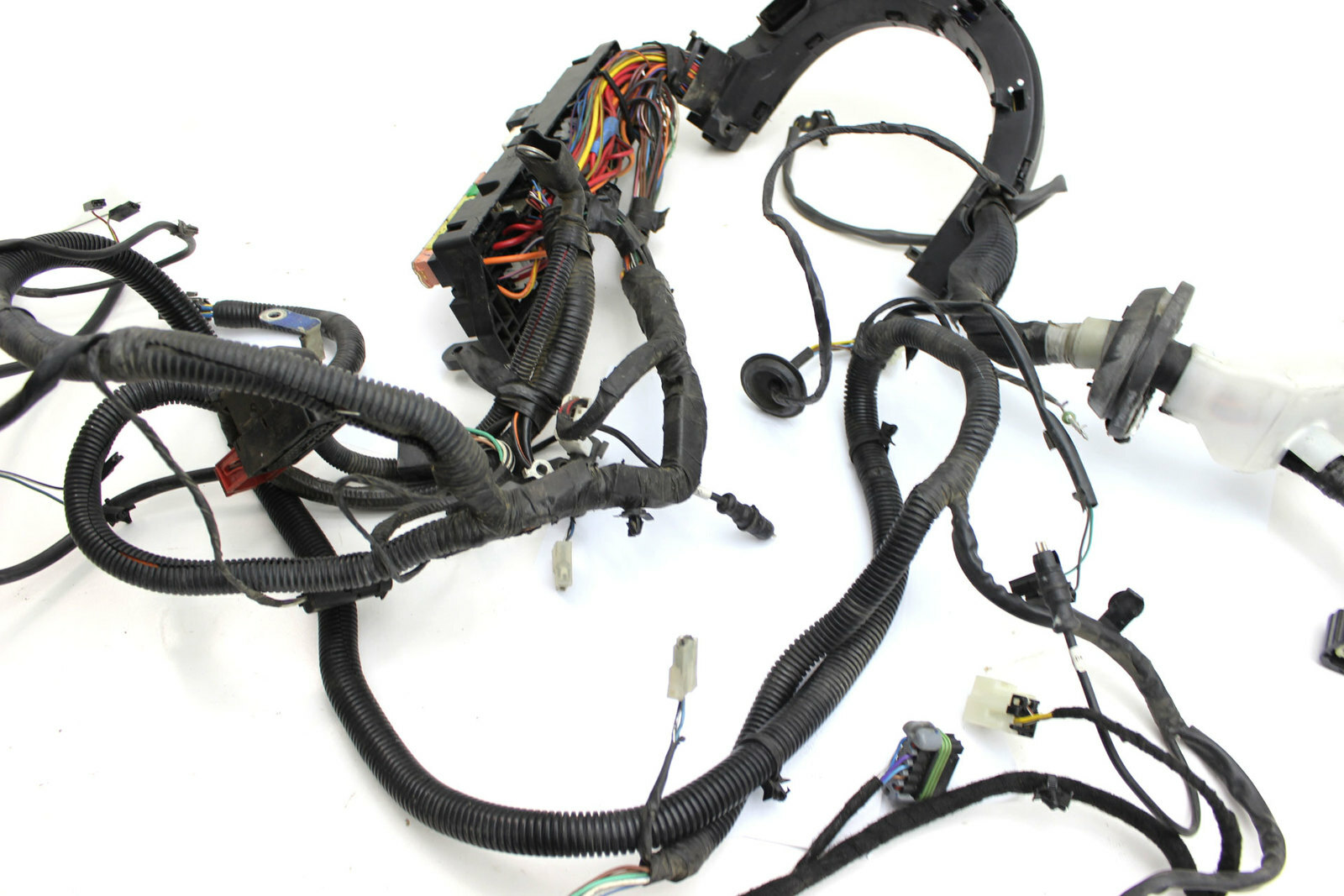 VZ 5.7 Litre V8 Gen 3 Main Body Wiring Loom Harness